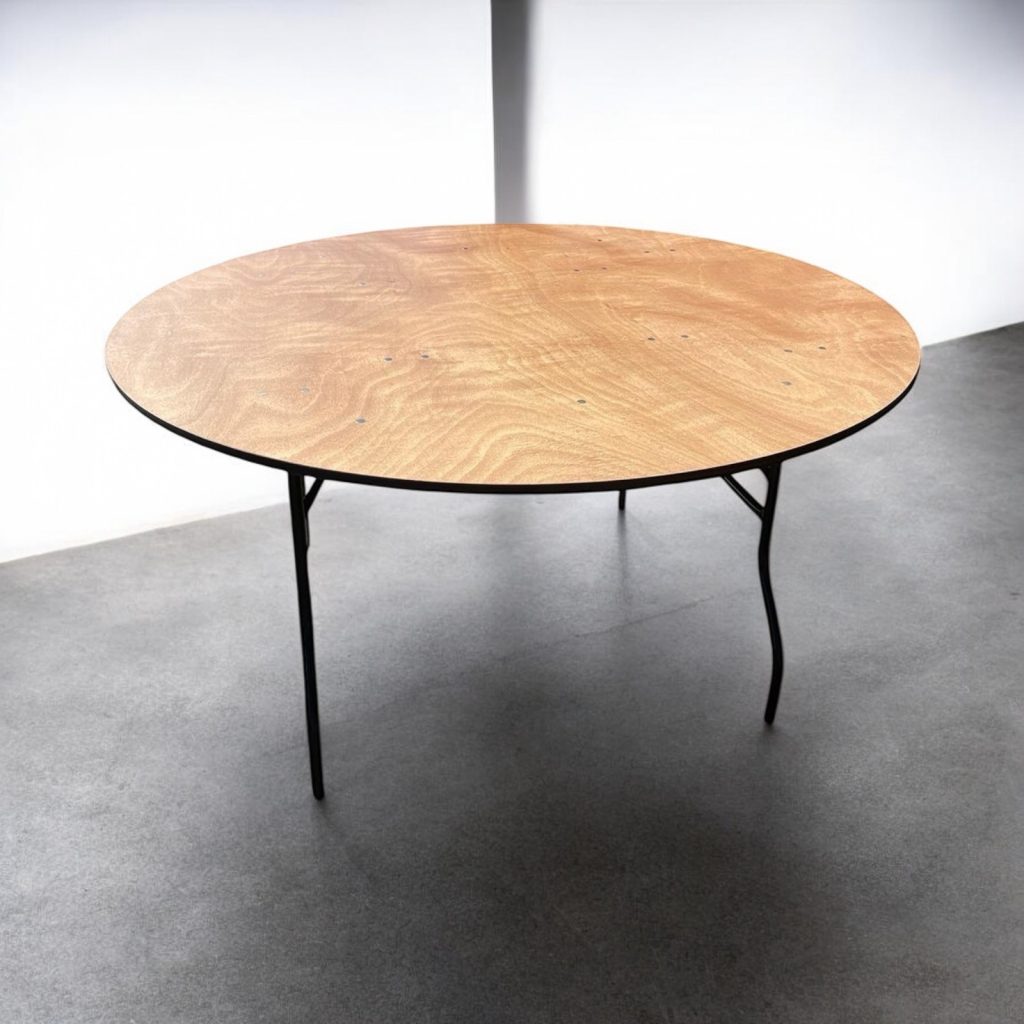 6ft Round Varnished Banquet Table, Weddings, Events, BE Furniture Sales